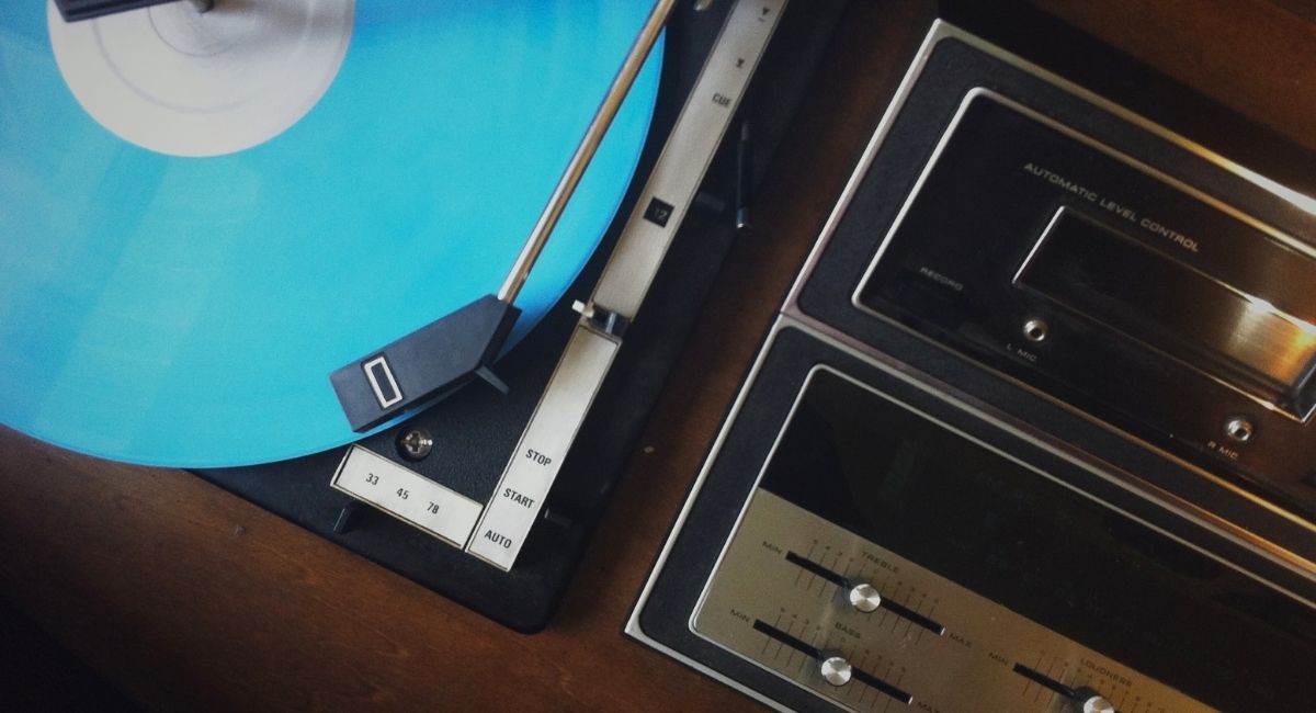 The Best Amplifier for Turntable: Complete Buying Guide - Amplifier Zone