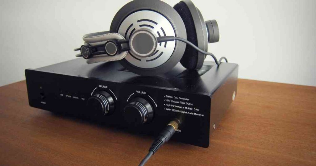 How to Connect DAC to Amp?